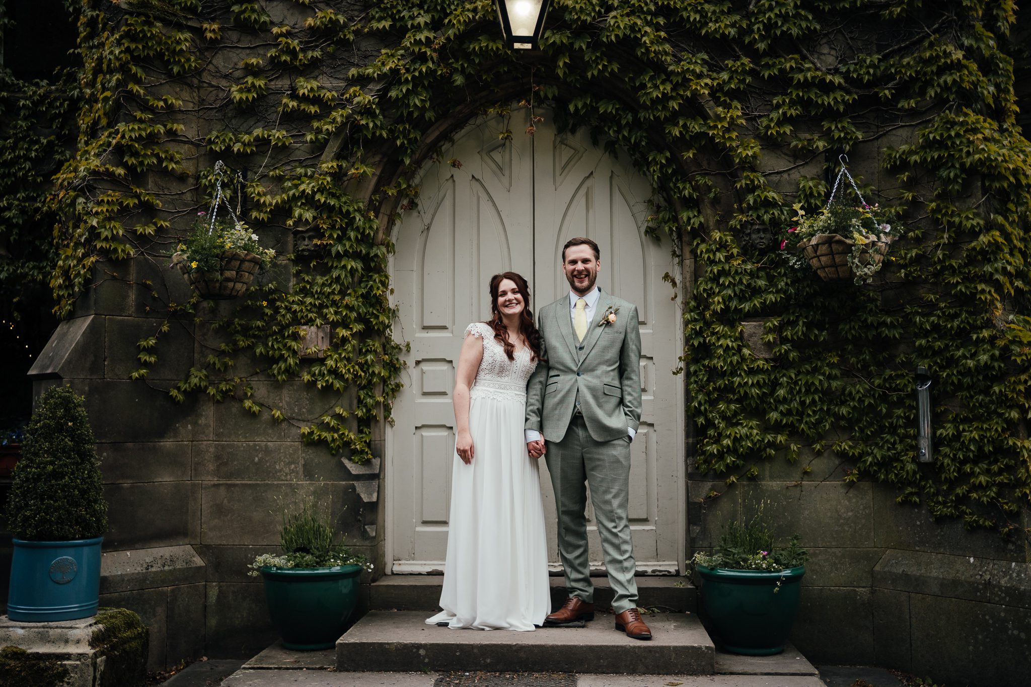 Hargate Hall Wedding Photographer | Relaxed Derbyshire wedding